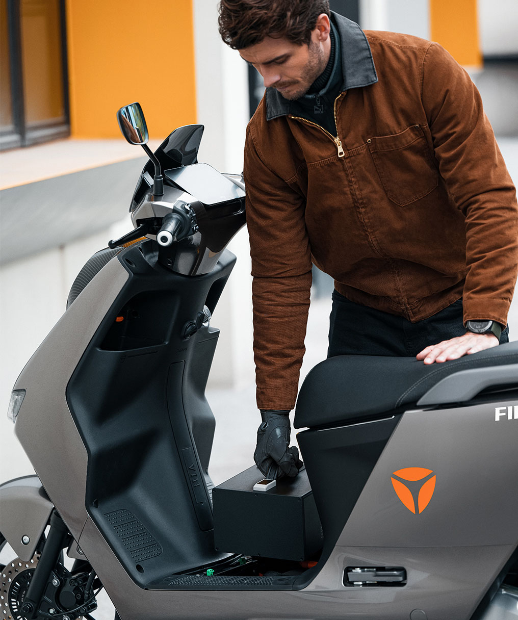 Yadea | Smart Electric Motorcycle