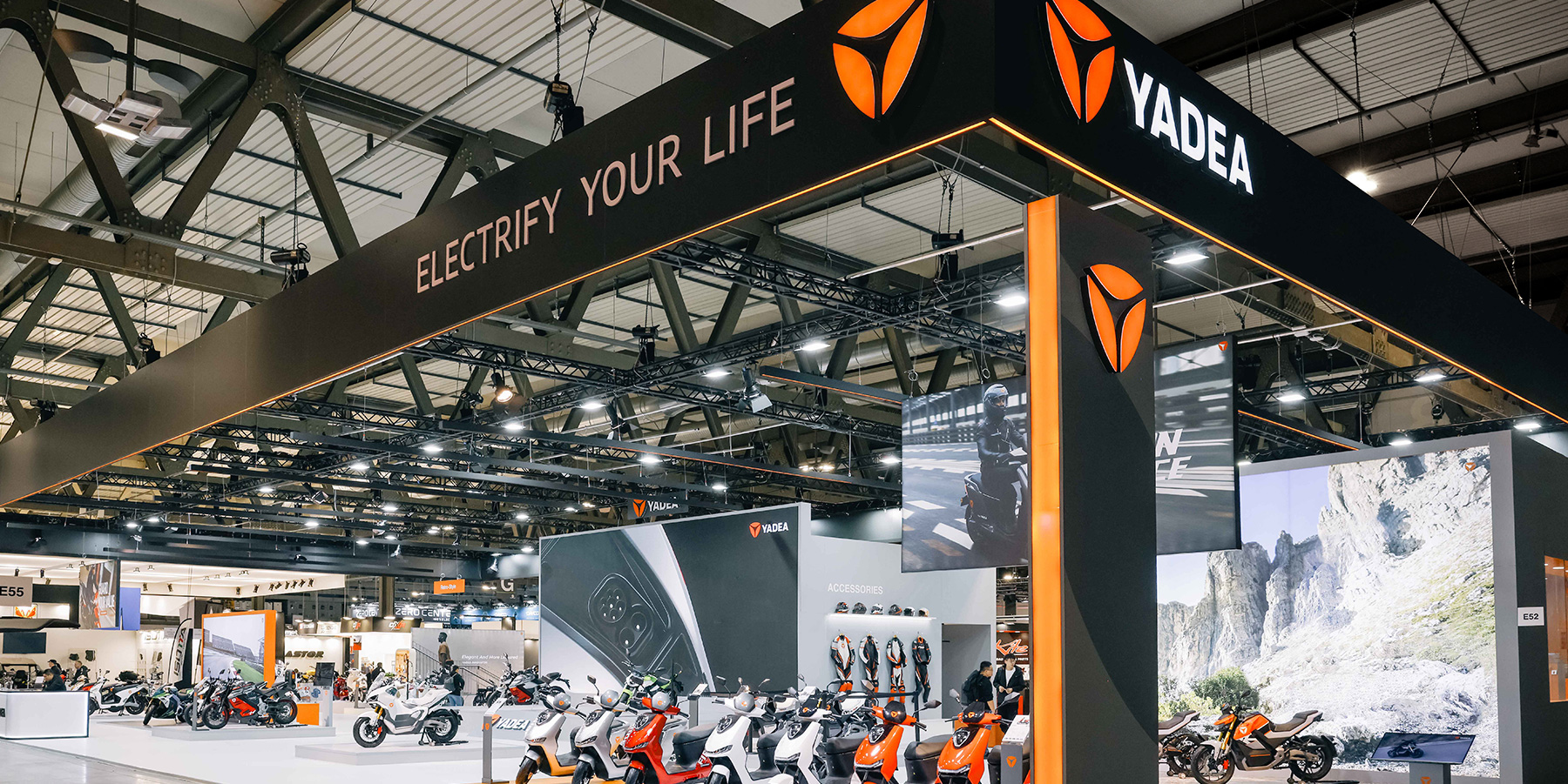 Yadea | Smart Electric Motorcycle